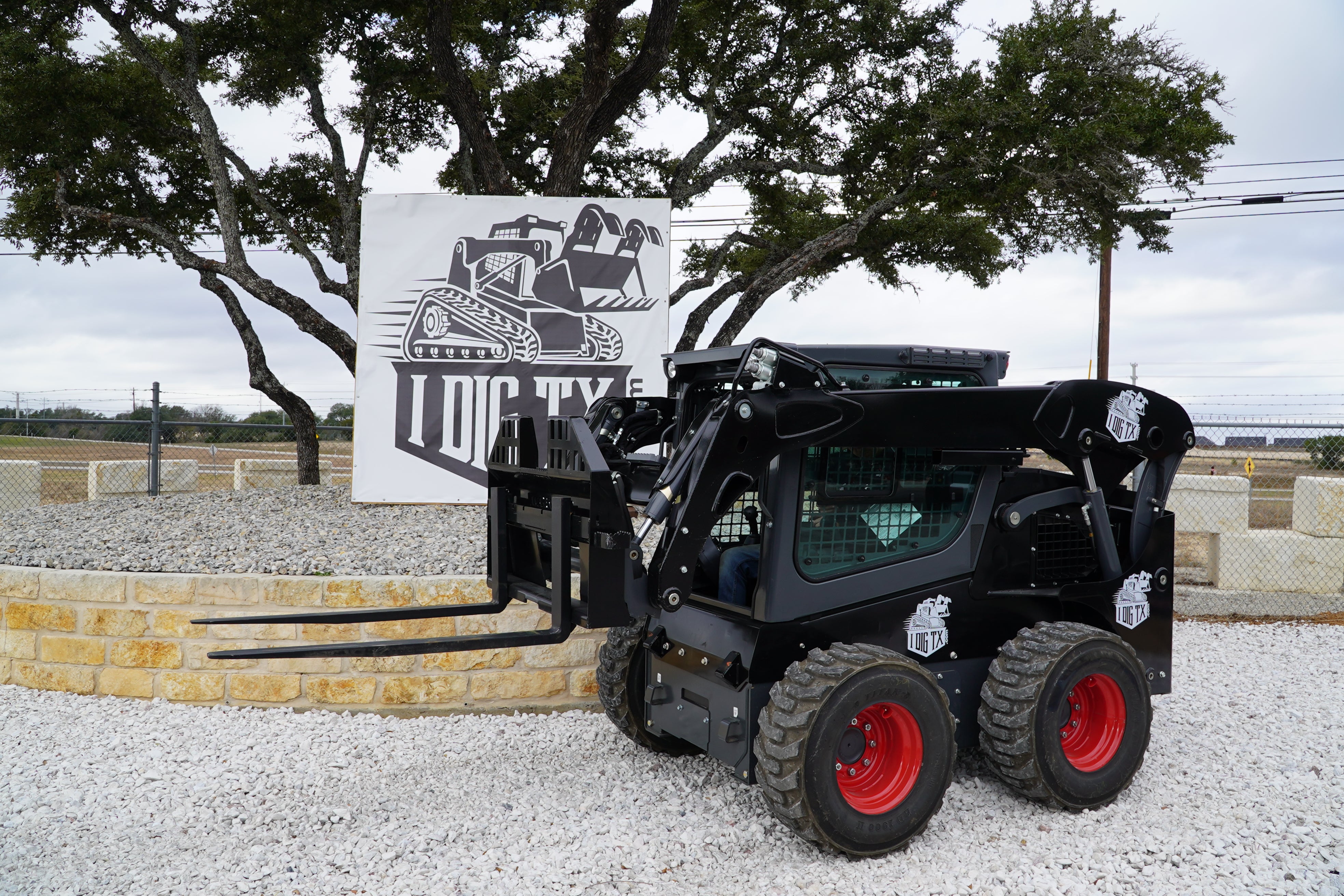 "Sporks" Pallet Forks - 6K LB. | Tractor/Skid Steer Attachments ...