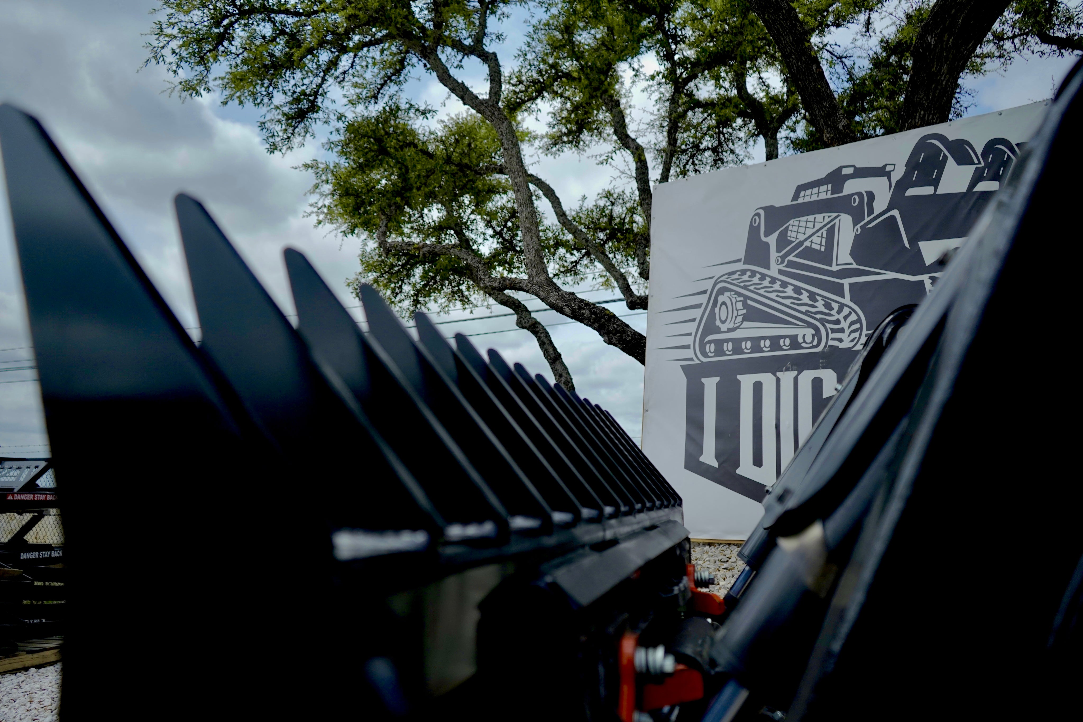 AMFG RakeZilla Root Rake | Tractor/Skid Steer Attachments & Implements ...