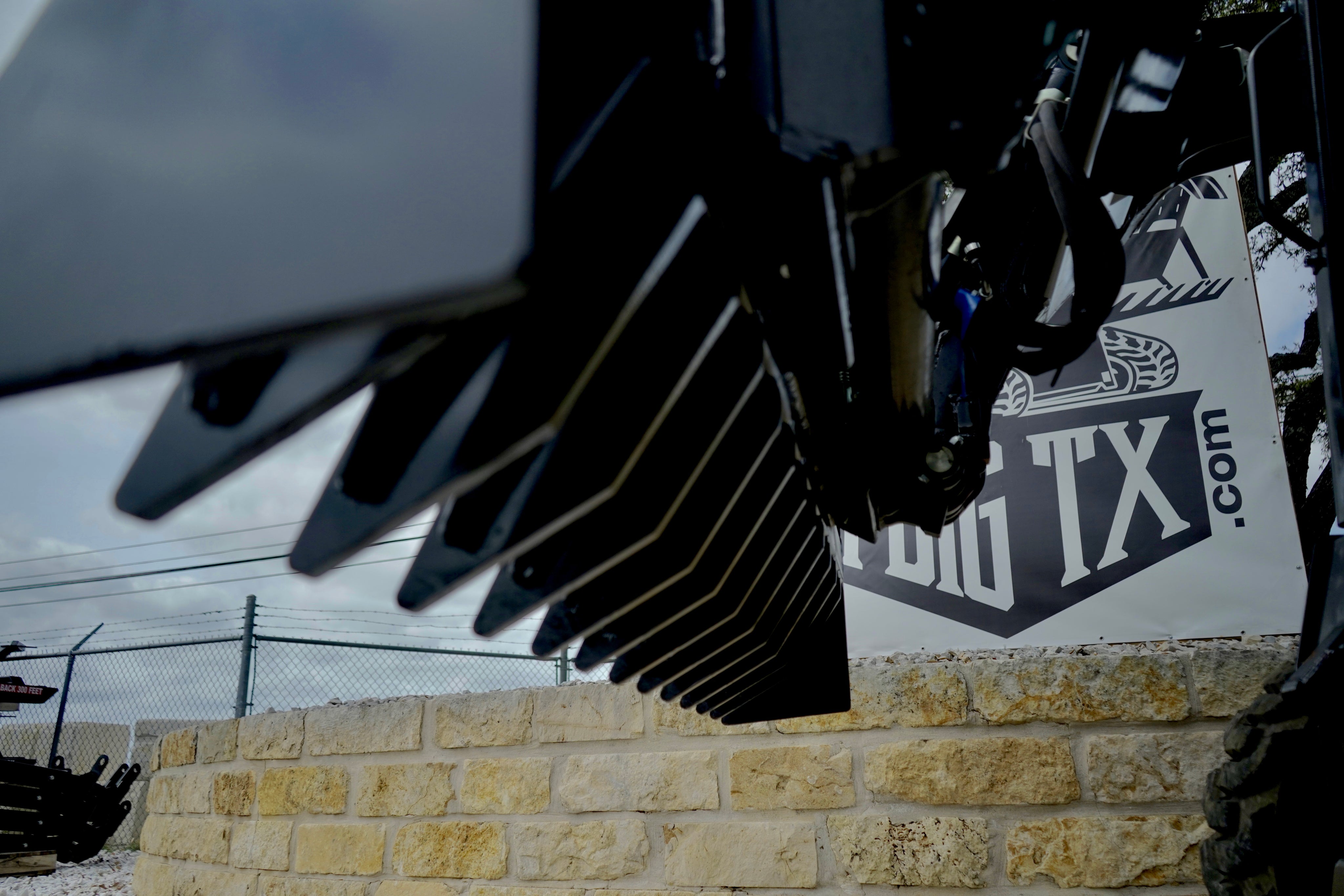 AMFG RakeZilla Root Rake | Tractor/Skid Steer Attachments & Implements ...