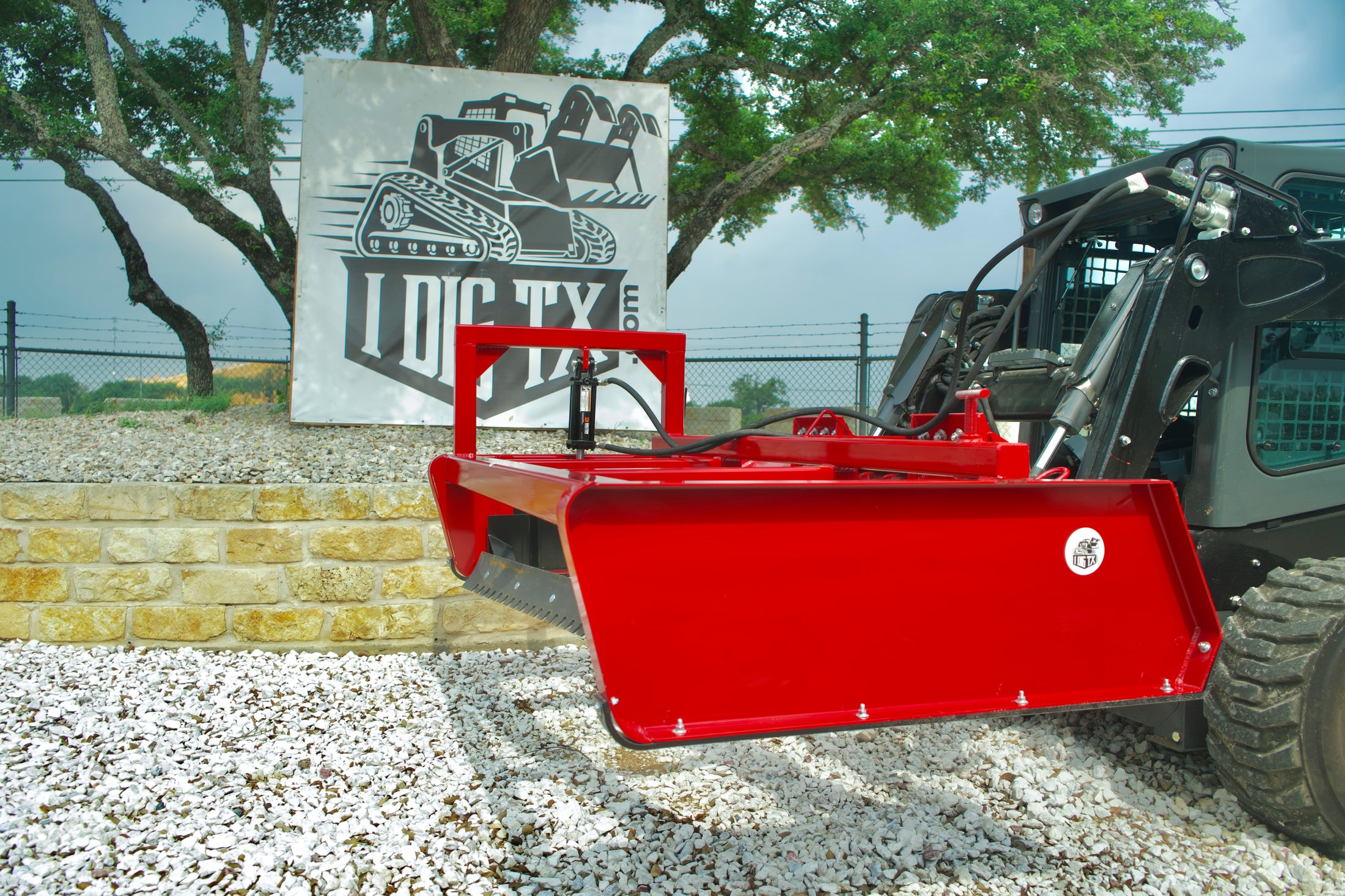 "The Pusher" Hydraulic Road Grader Skid Steer Attachment – I Dig Texas