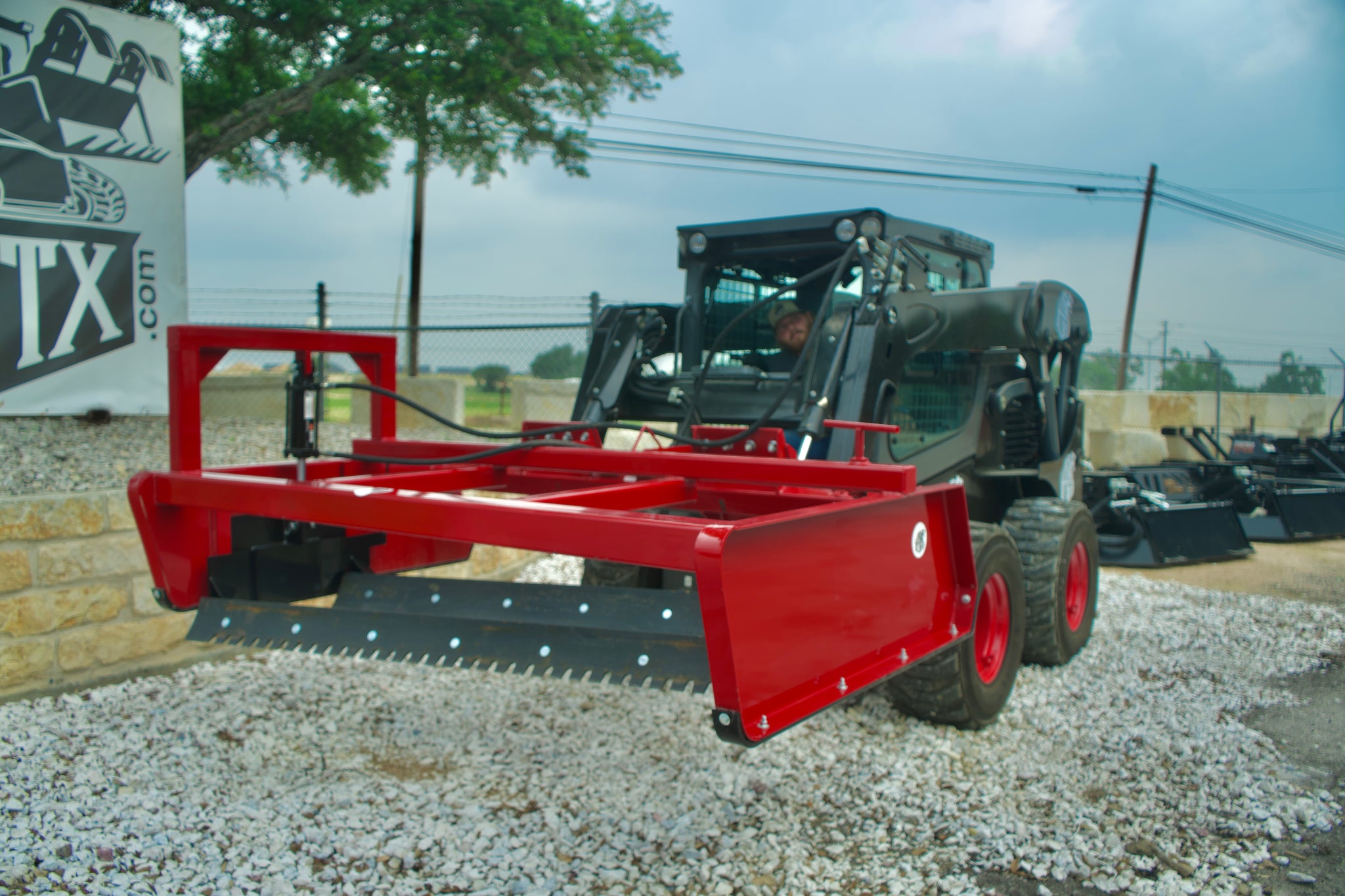 "The Pusher" Hydraulic Road Grader Skid Steer Attachment – I Dig Texas