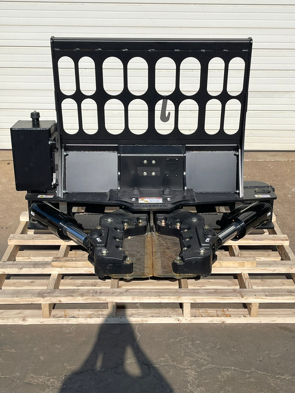 Maxx 14" & 16" Tree Shear - Chemical Sprayer – I Dig Texas