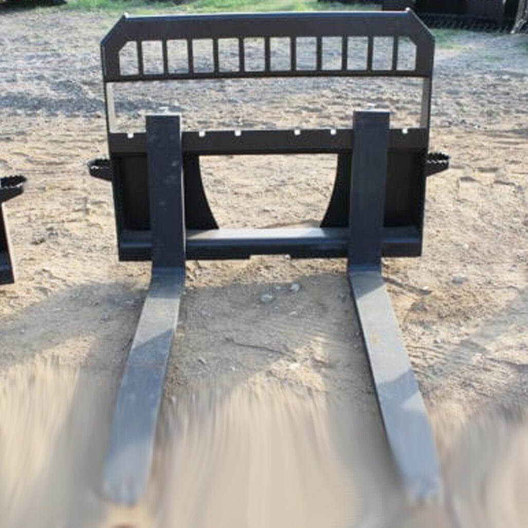 Extreme Pallet Forks – 8K LB. (48-96″) w/ Steps | I Dig Texas